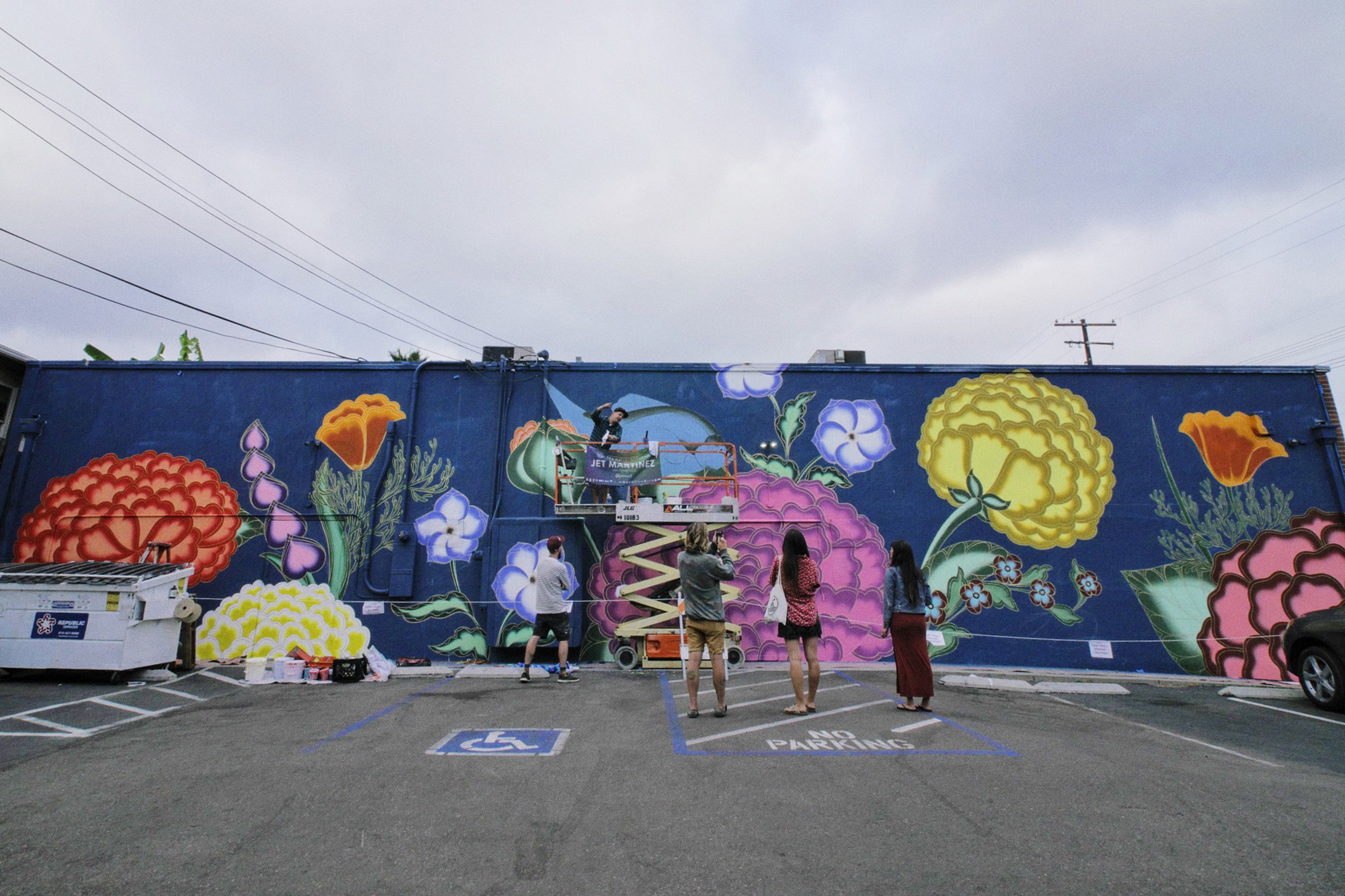 We Sea Together – Sea Walls